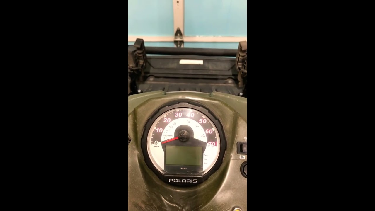 How to set the clock on a 2008 Polaris sportsman. - YouTube