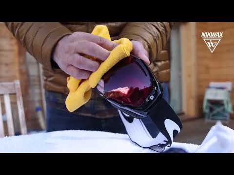 EN: Keep your ski goggles clear with Nikwax Visor Proof!