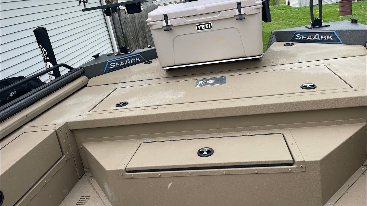 Ultimate boat storage solution! (Seaark sinker step) - YouTube