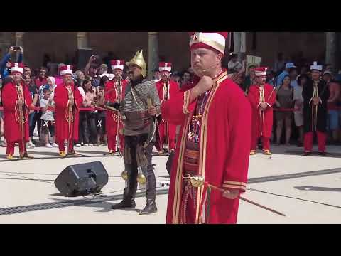 Estergon Kalesi  - Mehteran 🎺 GÜLBÂNG – Ayasofya Meydanında Turistler Hayranlıkla İzledi! 🇹🇷  🎶