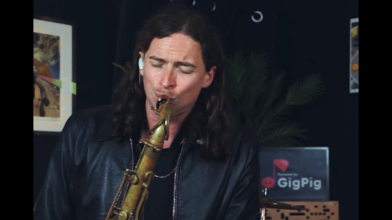 John Waugh - Noise and Faith | From The Studio | GigPig - YouTube