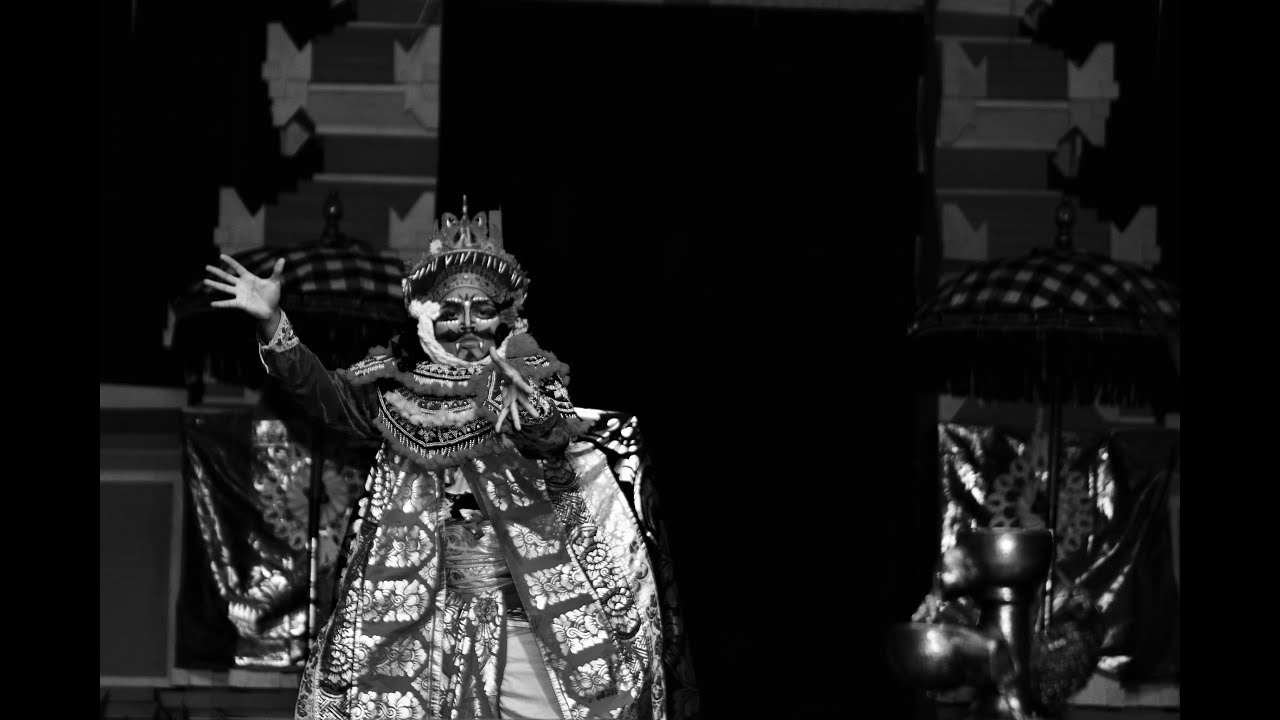 Pentas Tari Bali XI : Sendratari Mayadenawa - YouTube