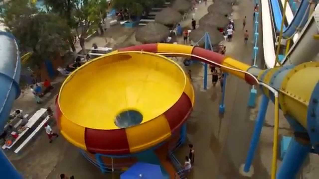 Albercas El Vergel Tijuana Waterpark- "Twister" Chuy & Juan 2014 - YouTube