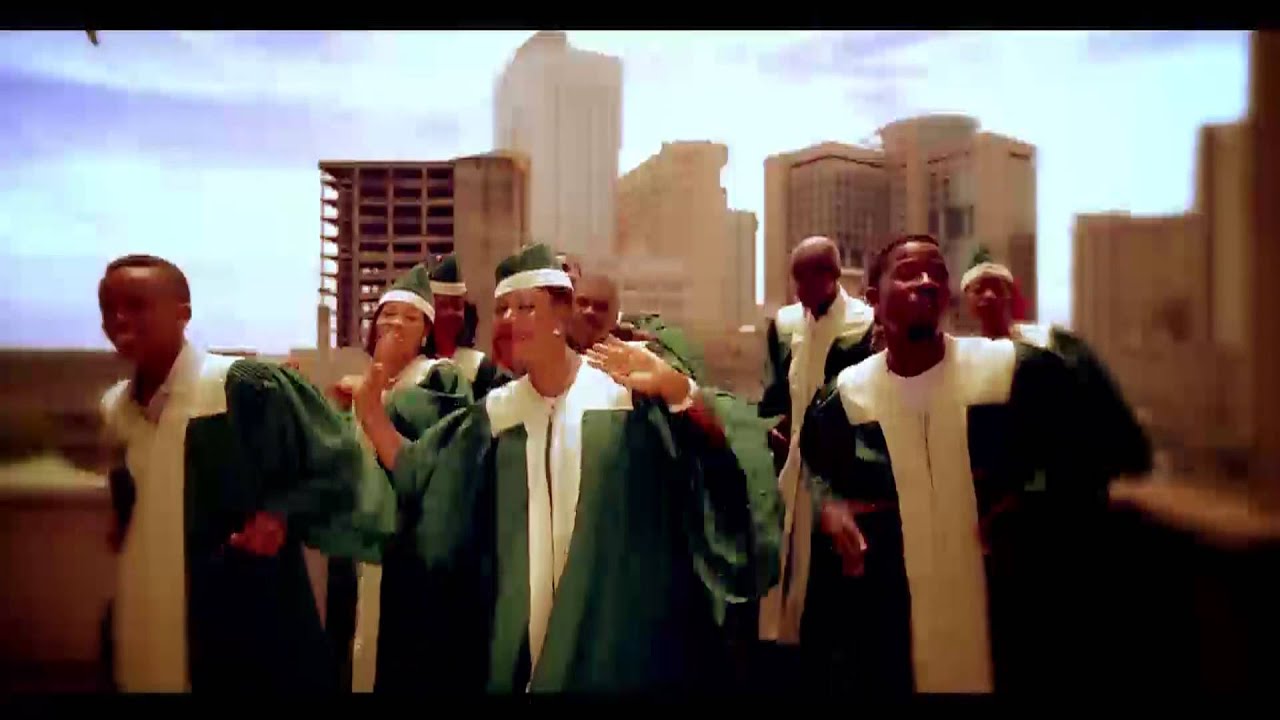 St Kelly King of kings - YouTube