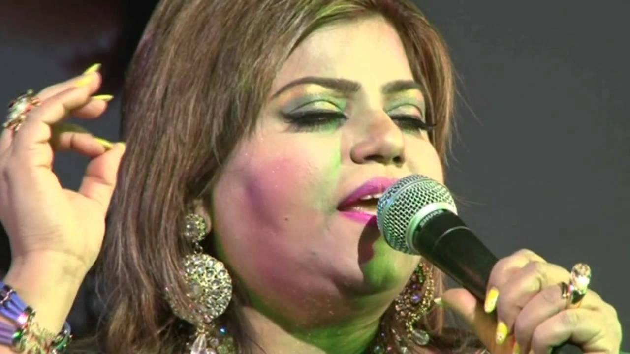 TUMI ESHE AMAR MONE FAGUN JAGALE : NAHID NAZIA - YouTube