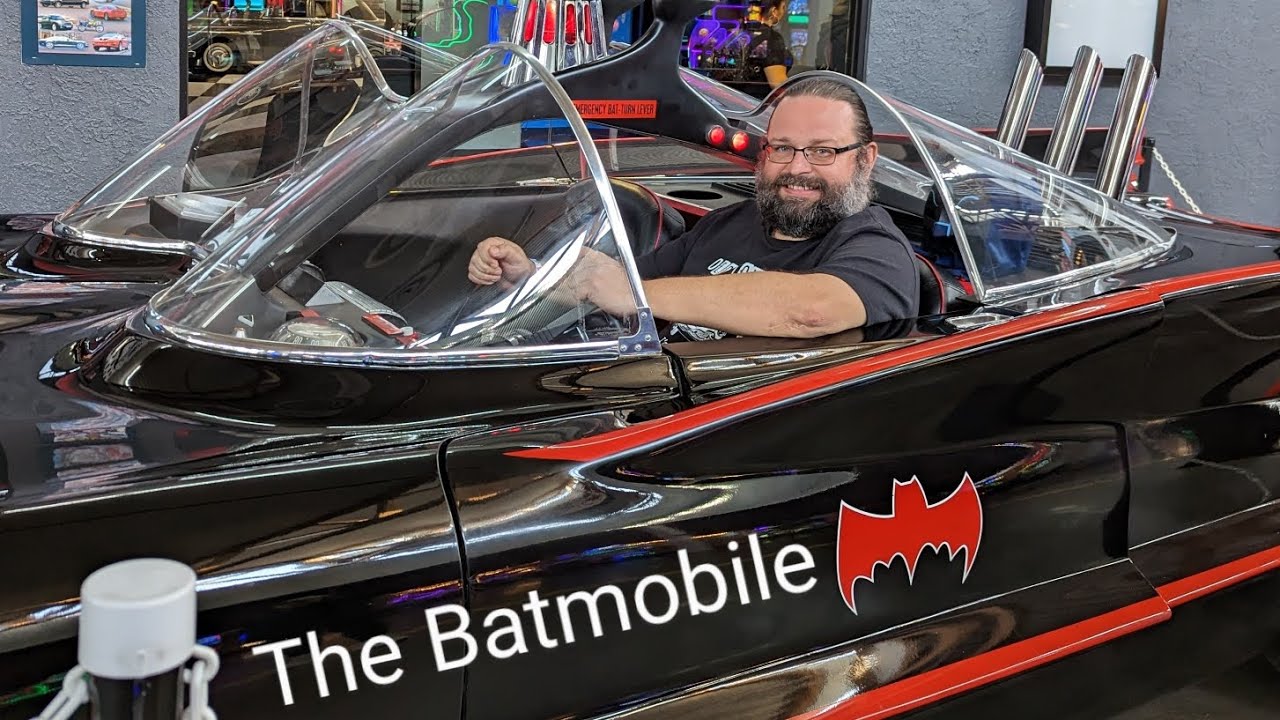 The Batmobile - Batman (TV Series) - Dezerland Auto Museum ...
