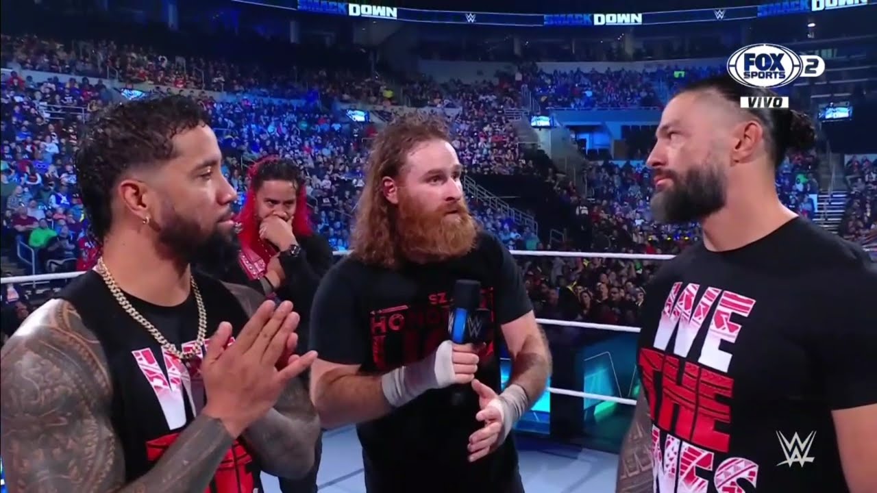 Jey Uso confronta a Roman Reigns & Sami Zayn - WWE Smackdown 28/10/2022 ...