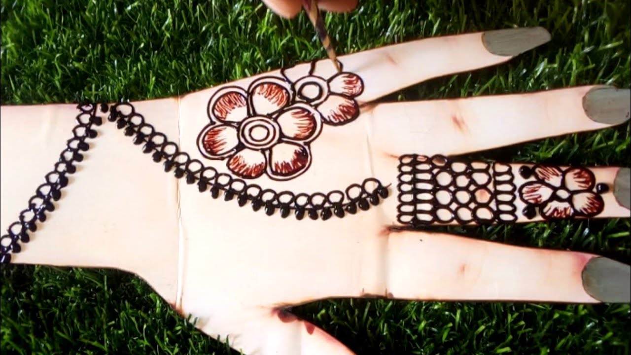 unique and simple flower mehndi design|| mehandi ke designs|| simple ...