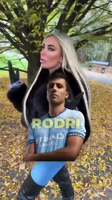 LUCY SEA JSTE SPOKOJENI⁉️😬#ofslajsky - YouTube