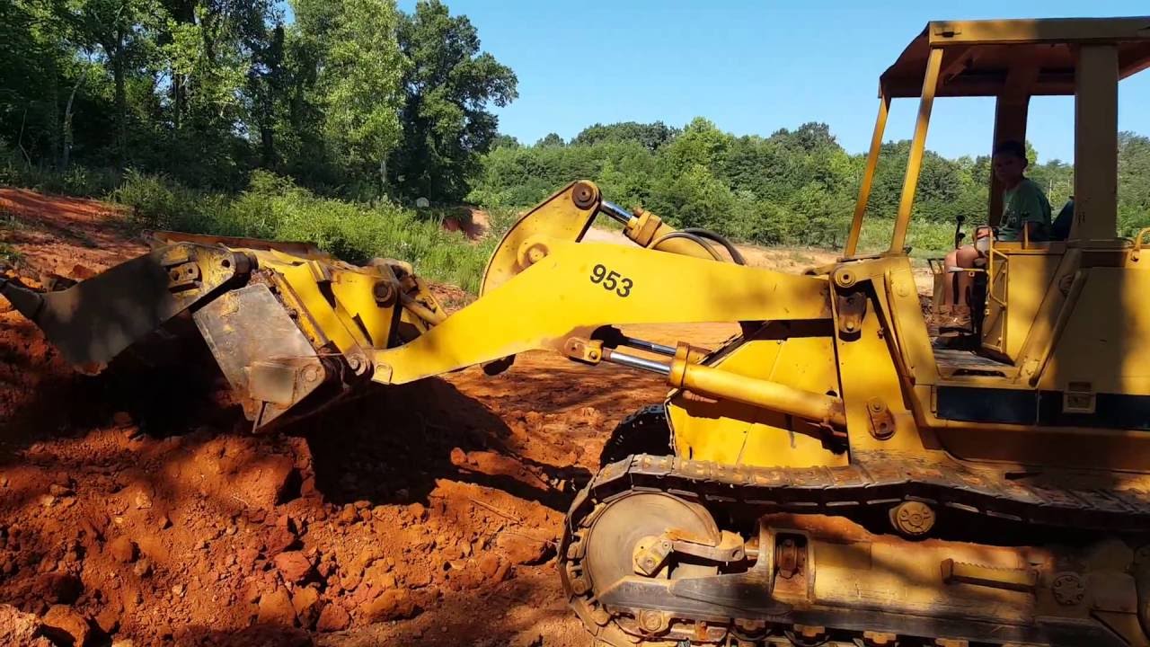 8 Year Old Operating Cat 953 Track Loader - YouTube