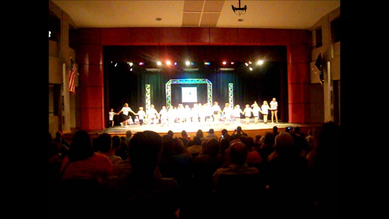 Alma-Lea's Dance Studio 2011 Recital Grand Finale - YouTube