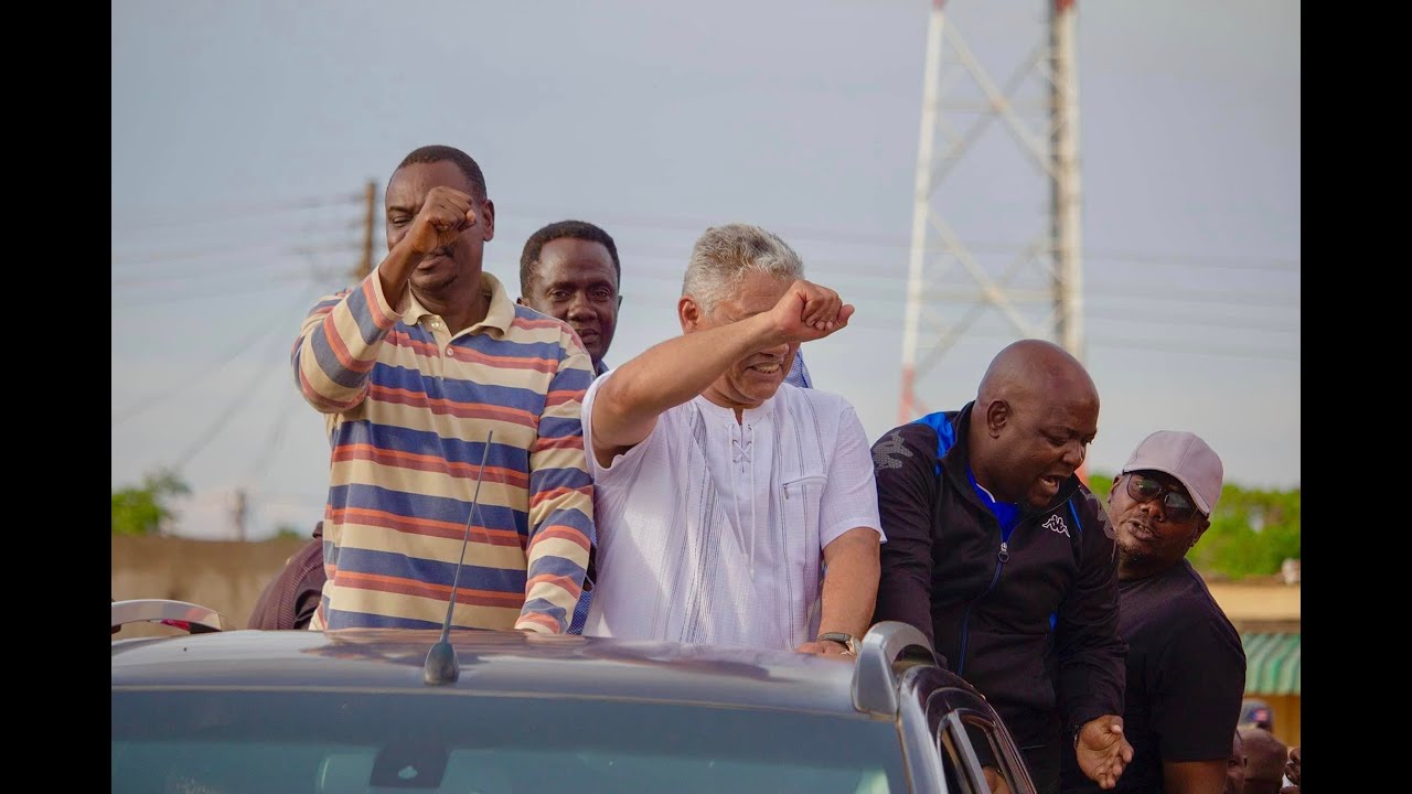 Breaking News: Emmanuel Jay Banda Shows Up - YouTube