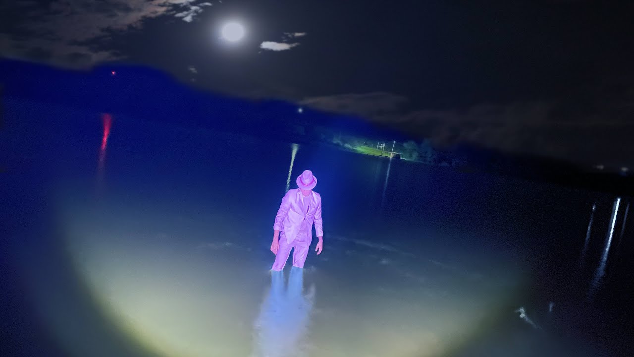 A VERDADEIRA LENDA DO BOTO COR DE ROSA, FICAMOS FRENTE A FRENTE COM ELE ...