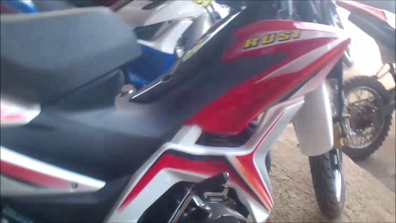 RUSI GOBLIN 150 - YouTube