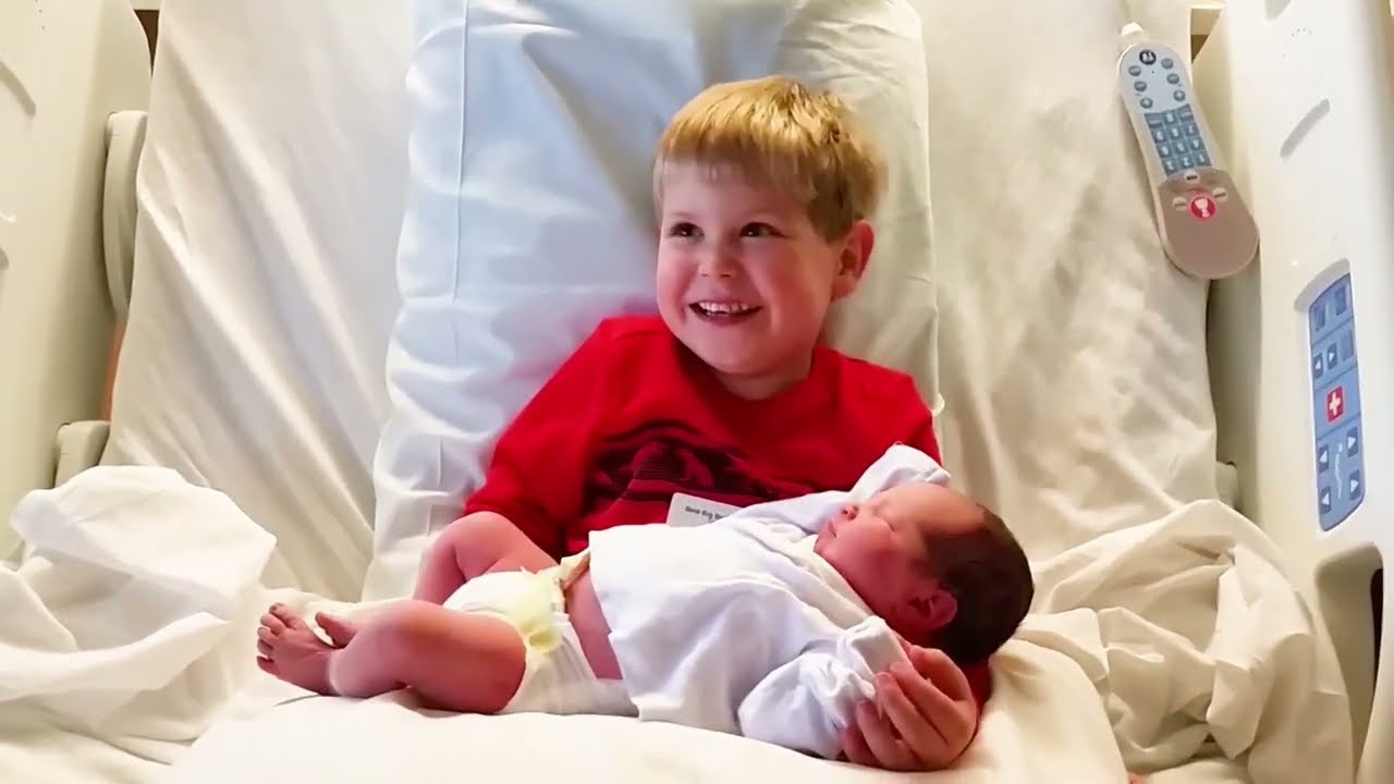 funniest baby make a super fart (fart comedy) show video Must Watch ...