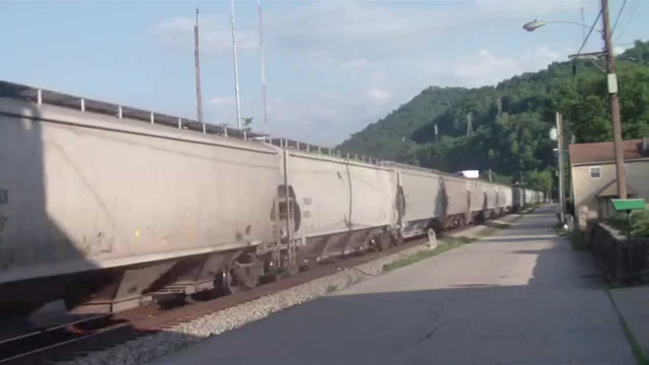 Westbound Grain Empty With CEFX Power - YouTube