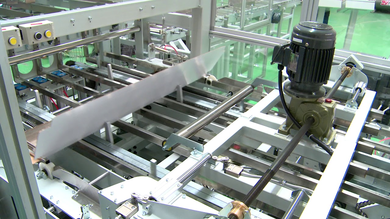 6 SPC Flooring Packaging Machine - YouTube