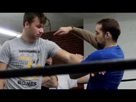 How To Do An Arm Drag | Pro wrestling training school - YouTube