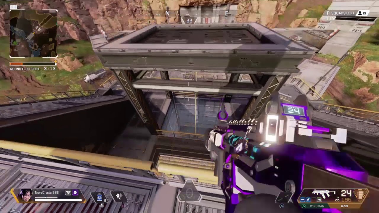 Just an average Apex Legends player in a solo match - YouTube