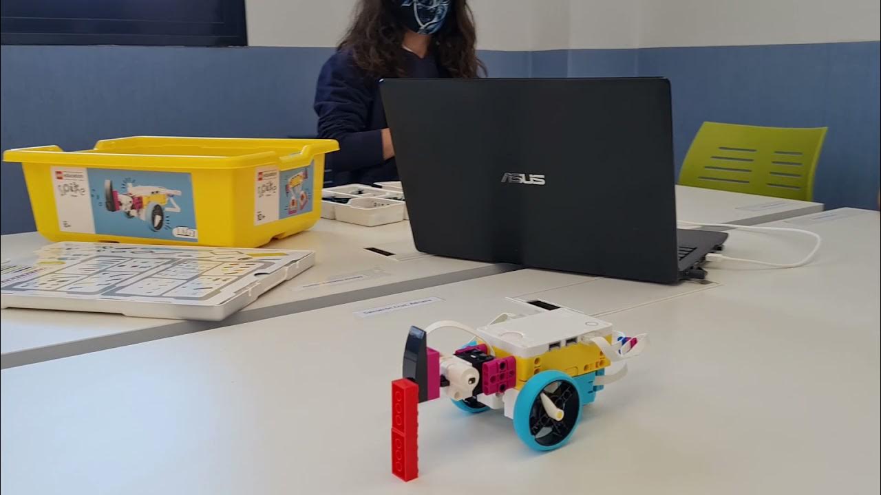 Práctica "Cubrir la distancia" con el robot SPIKE Prime - YouTube