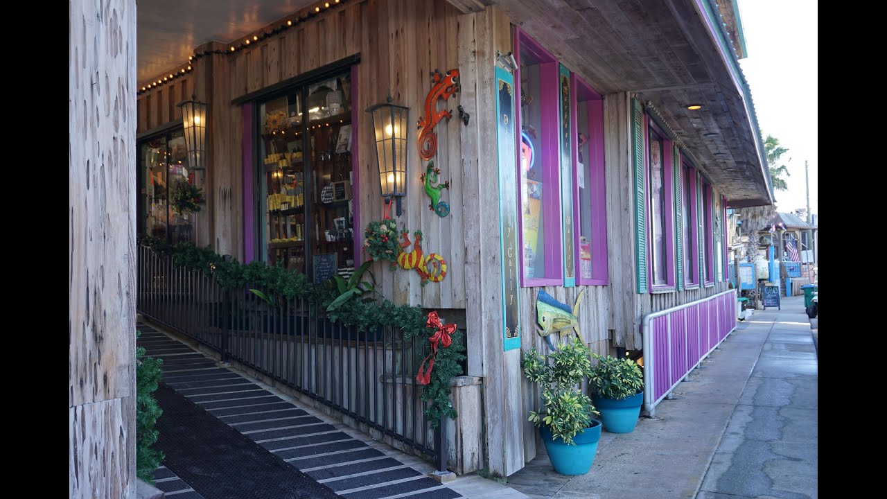 Christmas Eve walk around Cedar Key, Florida - YouTube
