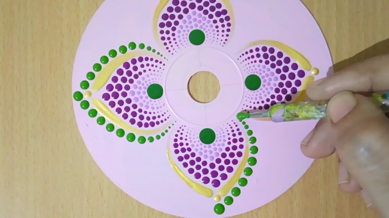 Beautiful Dot Painting On CD | सुंदर Dot Painting CD वर - YouTube
