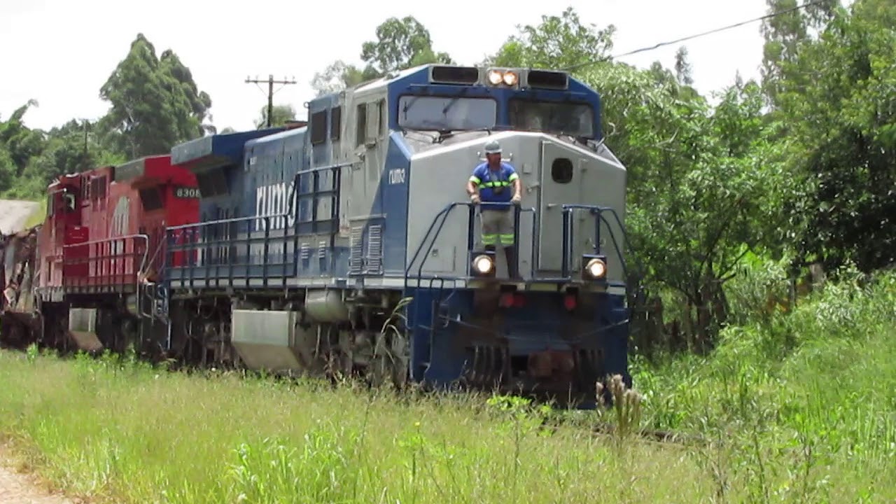 Trem sucateiro com dupla de DASH-9 #8301 RUMO e #8308 ALL - YouTube