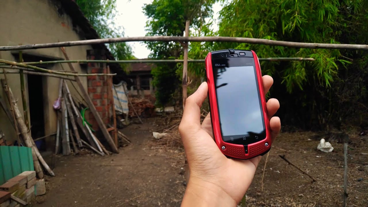 Casio G'zOne Commando IS11CA TEST Kháng nước - YouTube