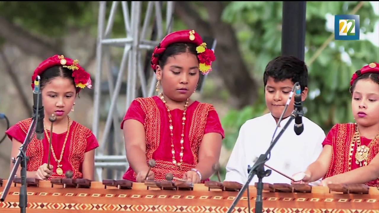 Erasmo Nava Espíritu: un poeta tardío - YouTube