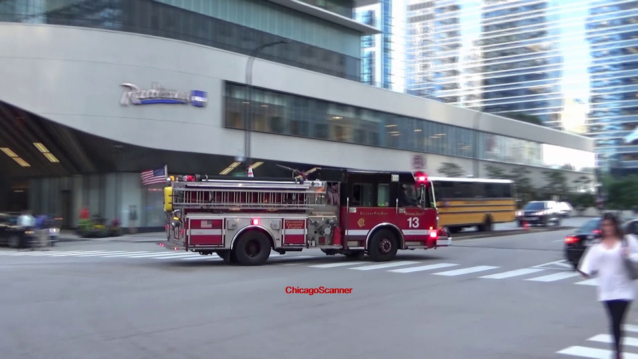Chicago Fire Department Engine 13 Responding - YouTube