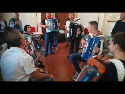 Festa della fisarmonica Erbezzo 2018 - YouTube