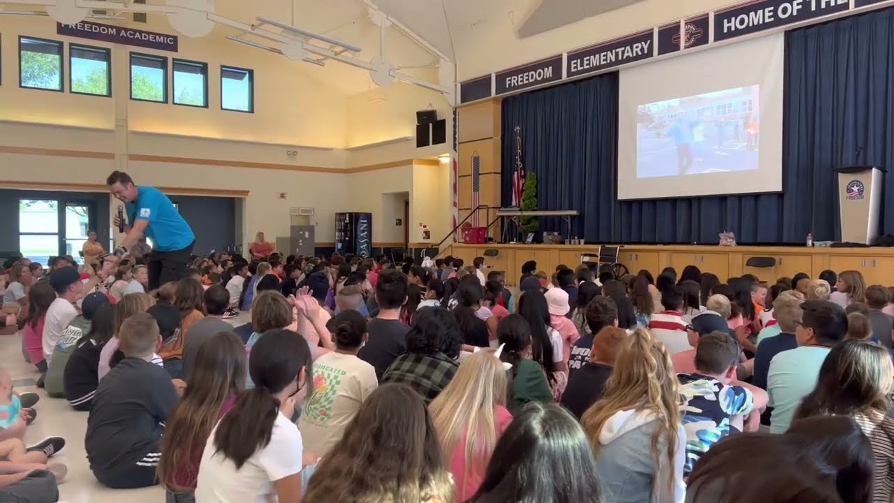 Mr. Peace Sings about Peace at Freedom Elementary School in Clovis ...