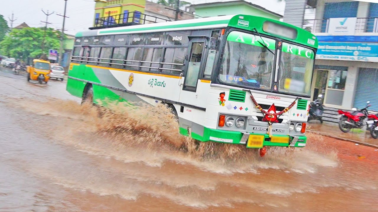 Bus video | Wheels in Water : Pallevelugu APSRTC bus driving skills in ...