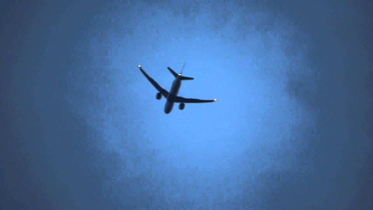 Emirates Flight 37 (Dubai to BHX) - YouTube