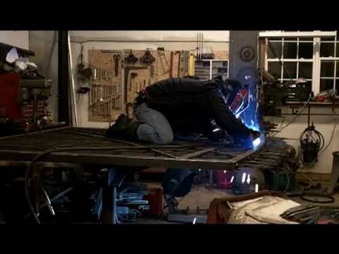 High-Speed Welding The Fastest Welder in The World - YouTube