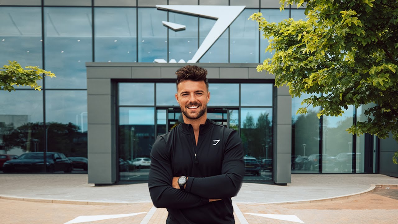 I'M OFFICIALLY A GYMSHARK ATHLETE / MY FIRST GYMSHARK SHOOT!!! - YouTube