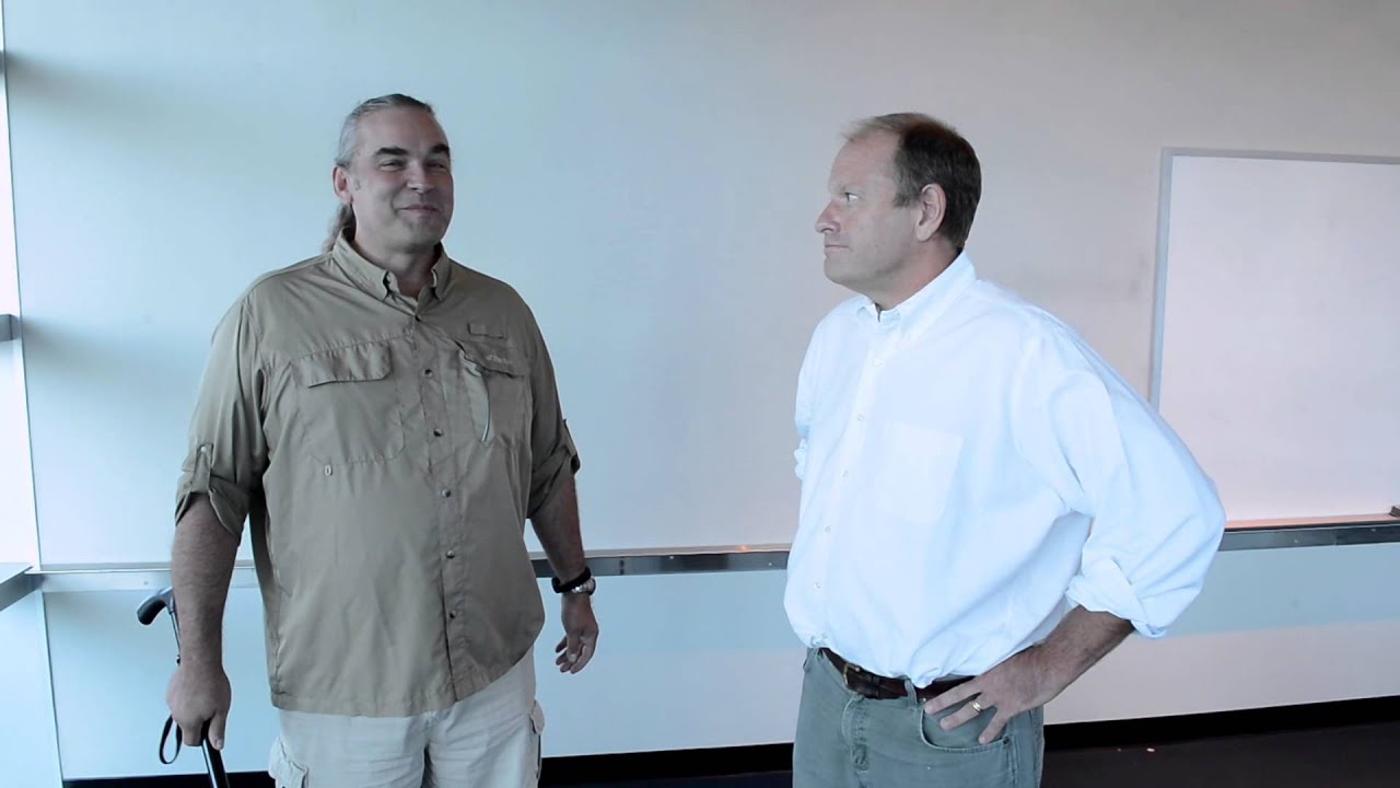 H-T VIDEO: Testing the Stun Cane on a reporter - YouTube