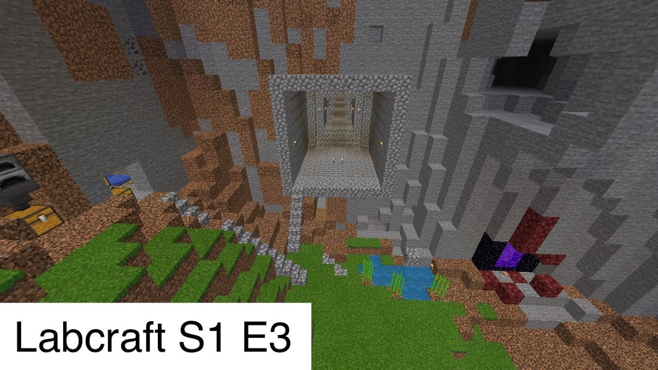 Door Shop and Base Work Labcraft S1 E3 - YouTube