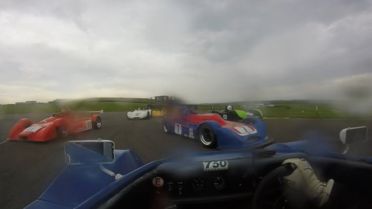 750mc 750 Formula Anglesey race 3 2023 - YouTube