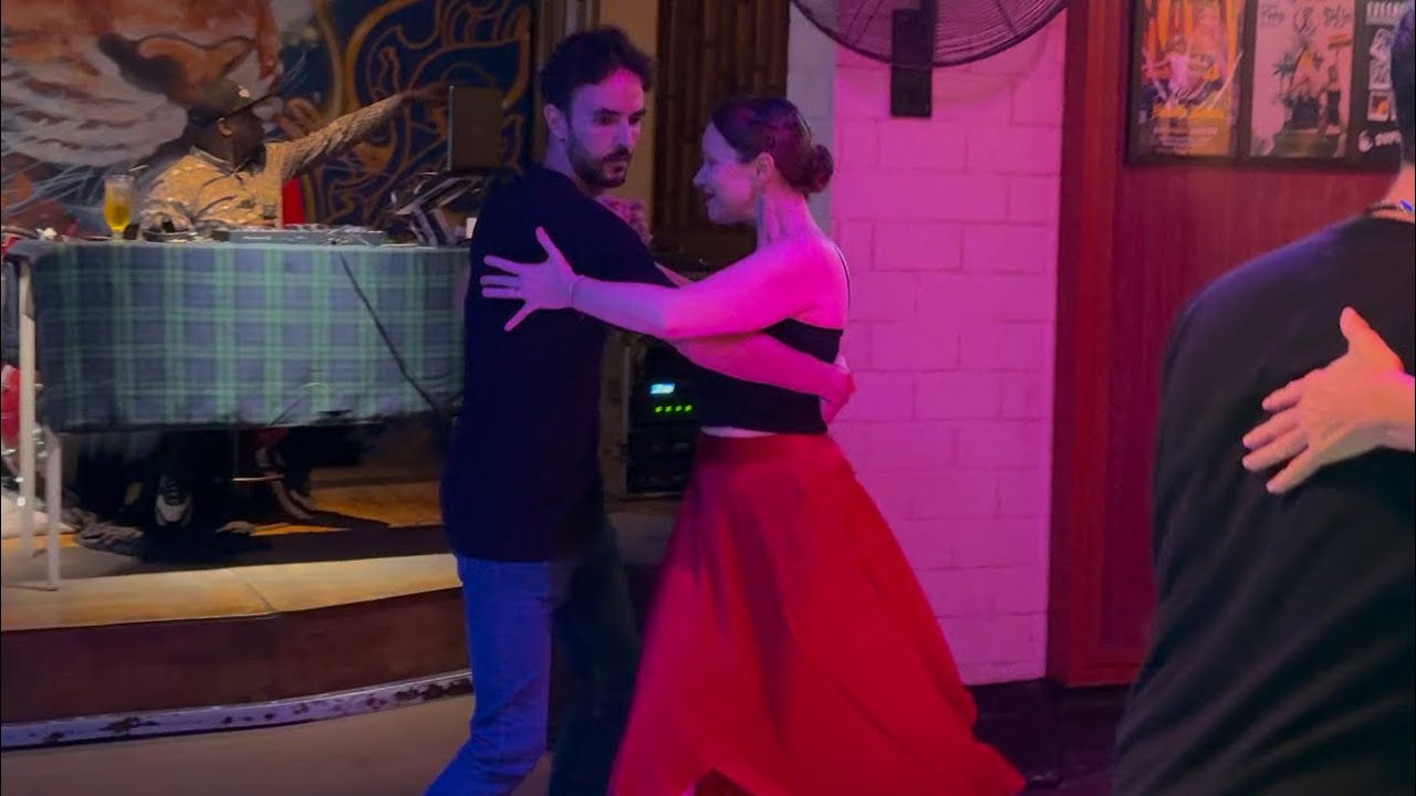 Very Rare Tango Steps in Phnom Penh 💃🕺 - YouTube