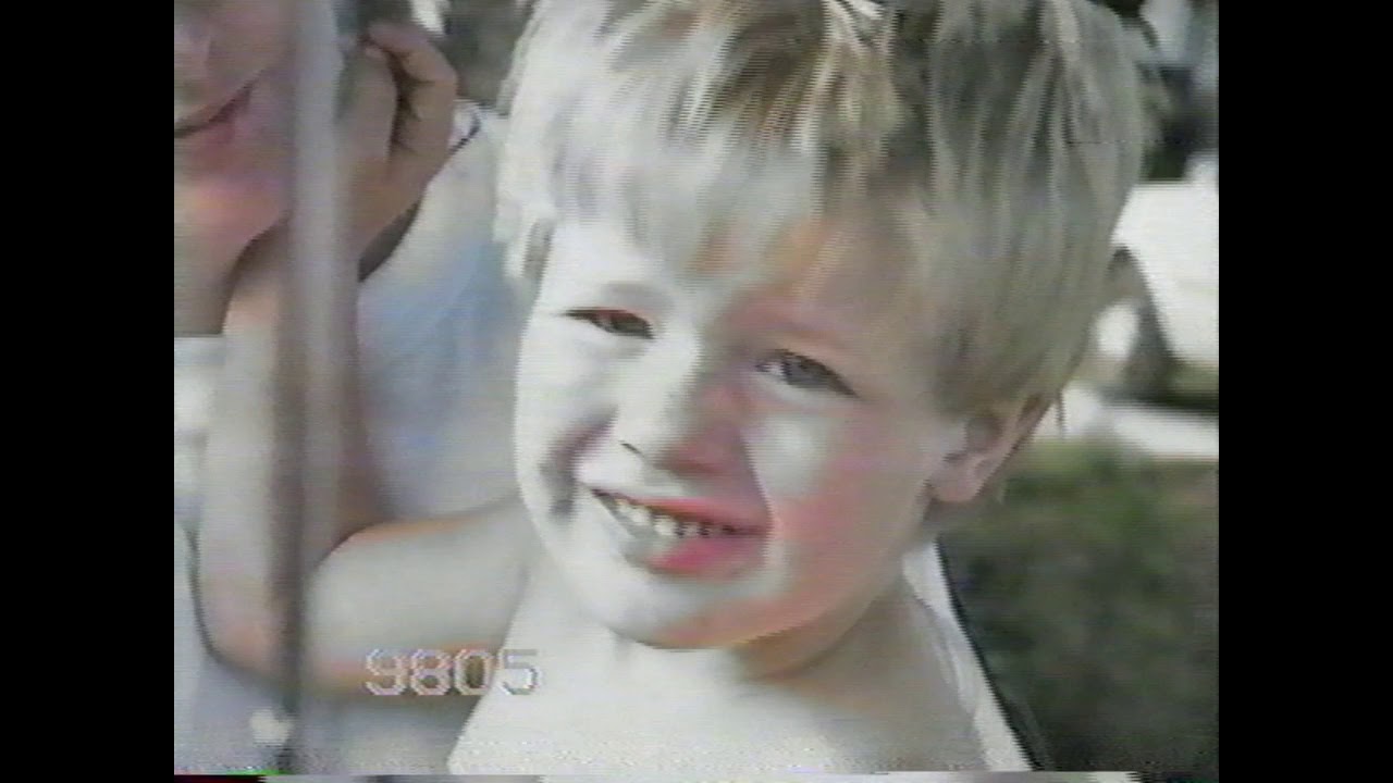 Gilmore Chicken Pickin - YouTube