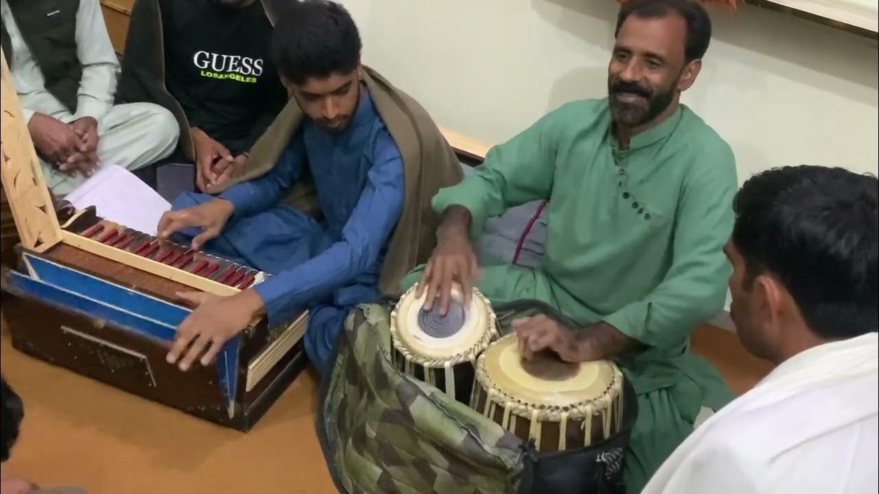 New Hindko Dukhi Mahiye | Hazara Culture | Hazara Dasi Shughal | Desi ... New Hindko Dukhi Mahiye | Hazara Culture | Hazara Dasi Shughal | Desi ...