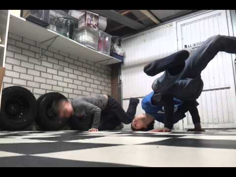 breakdance: turtle freeze to baby freeze tansition - YouTube