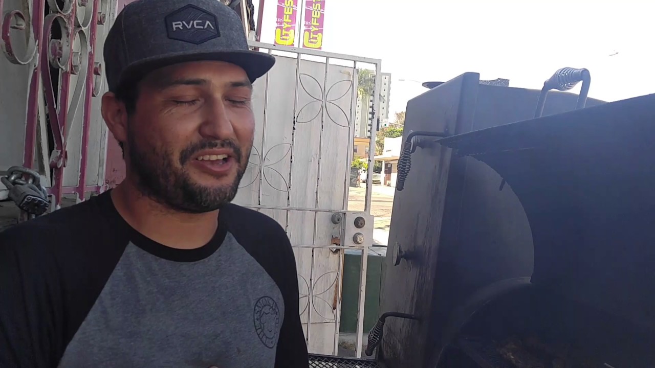 Smok'd Hog Chris McAfee - YouTube