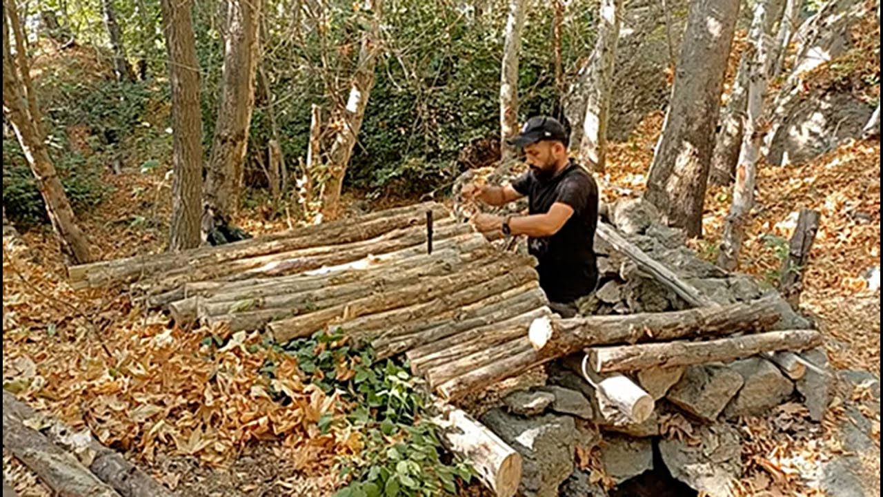 Building a Log Roof Cabin in the Forest Bushcraft Survival - YouTube
