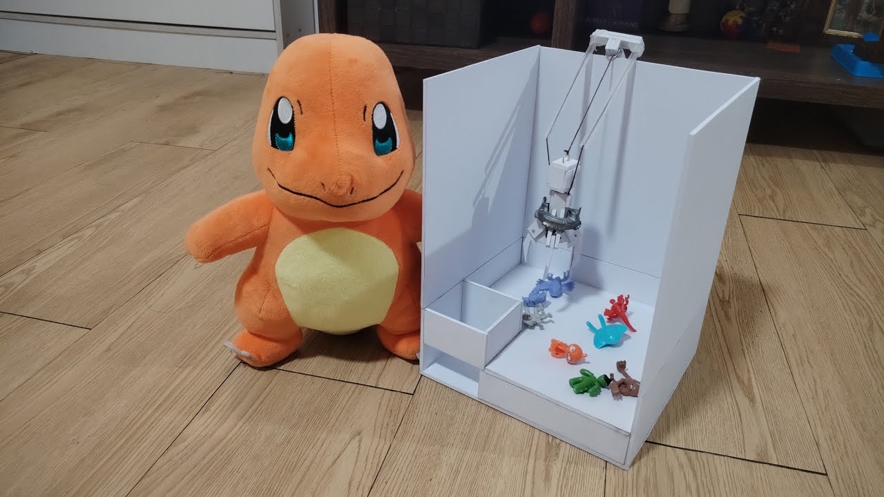 Cardboard Claw Machine String Powered - YouTube