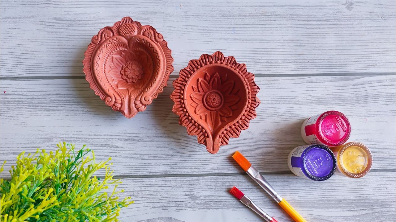 2 Easy and Beautiful Diya Decoration ideas | Diwali Diya Painting ideas ...