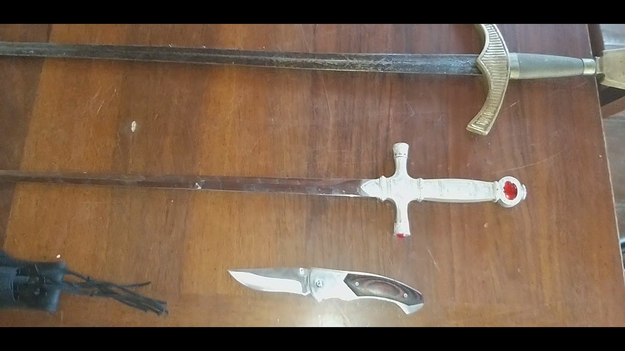 armi medievali e storia medievale spade balestre archi e pugnali ...