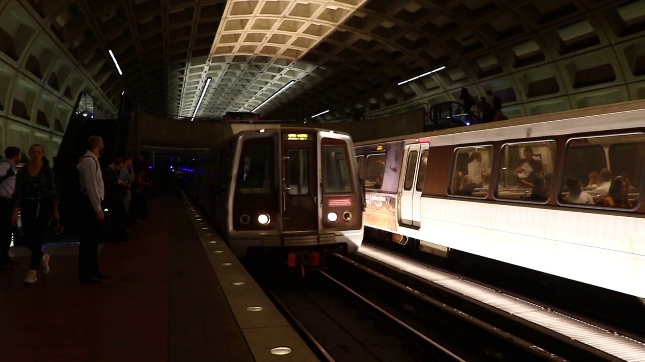 WMATA Metrorail : Wiehle-Reston East Bound CAF 5000 Series Silver Line ...