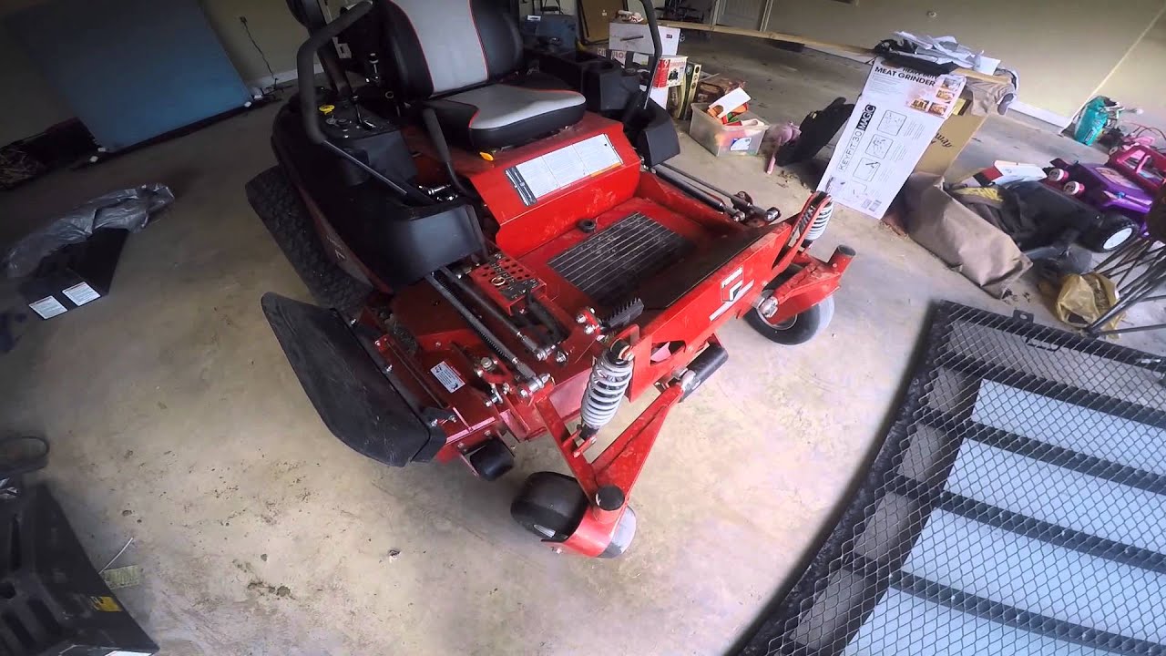 Ferris is3200z mower - YouTube